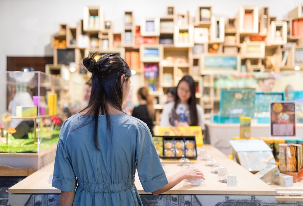 Rezonans magnetyczny kręgosłupa – jak przebiega i kiedy należy wykonać ...